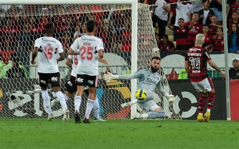 S O Paulo Deixa De Faturar Quantia Milion Ria Ao Ser Eliminado Pelo Flamengo Na Copa Do Brasil