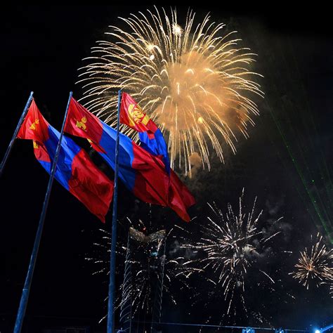 Салютын Ханбогд сумын 100 жилийн ой Төрийн дээд шагнал АЛТАН ГАДАС одонт Өмнөговь аймгийн