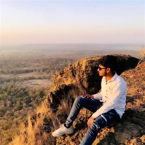himanshu sahu himanshu sahu 09 on threads