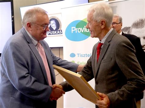 Dénes Tamás Kapta A Szepesi Törőcsik Éva Az Östreicher Díjat