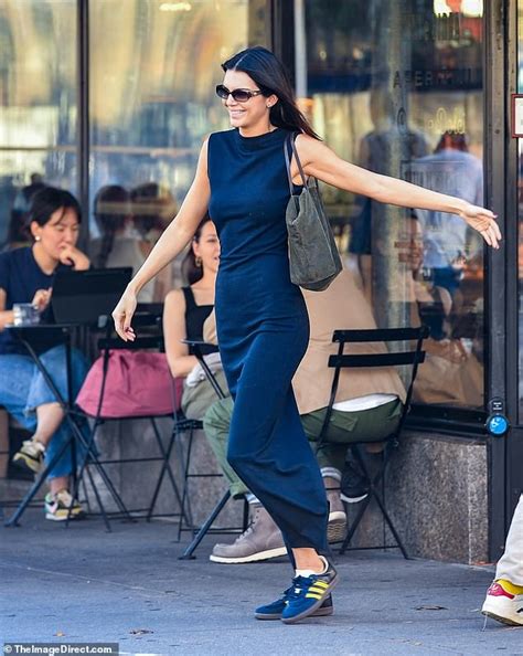 Kendall Jenner Looks Elegant In A Black Form Fitting Dress After