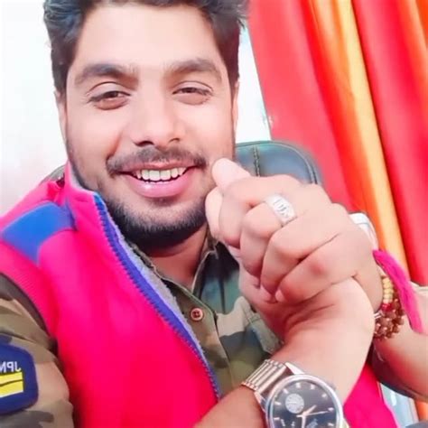 हरिओम भारद्वाज Itsbhardwajlegend • Threads Say More