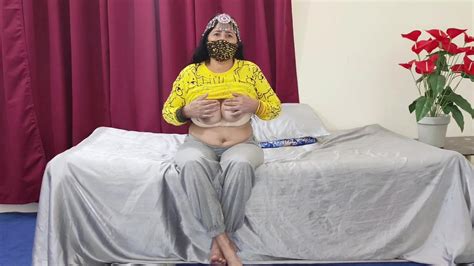 Beautiful Punjabi Fucking Pussy With A Large Dildo Free Sex Video