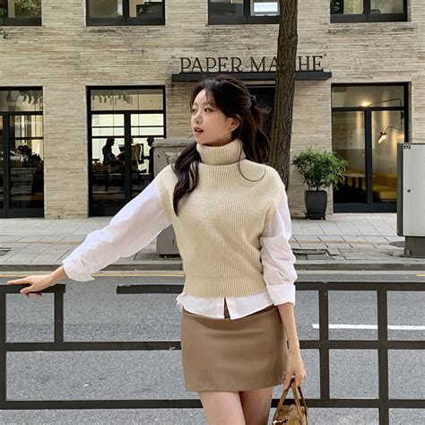 🍂어텀위크쿠폰팩 메튼 루즈핏 폴라넥 크롭 올드머니룩 크롭니트 조끼 셔츠 하객룩 니트조끼 니트 Nt4249