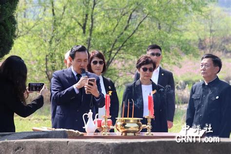 中評現場：馬英九返鄉祭祖泣不成聲