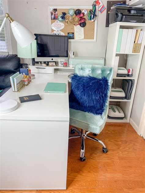 7 Things You Need To Create The Perfect Cricut Workspace For Your
