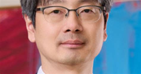 정동칼럼 한강의 기적 한강의 위로