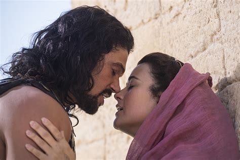 Cote De Pablo Pregnant