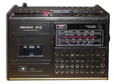 Переносная кассетная магнитола "Эврика-302" | RadioNic.ru