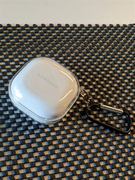 Just received the transparent case for Buds 2 Pro : r/galaxybuds