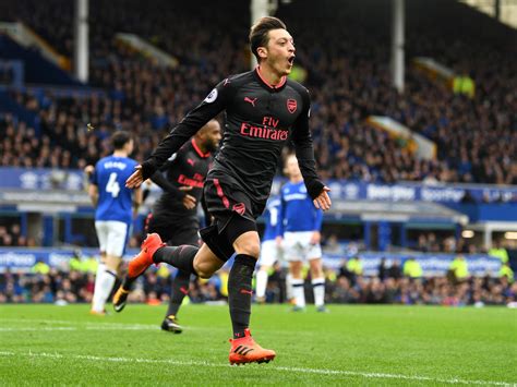 Premier League News Arsenal Gewinnt Sieben Tore Spektakel