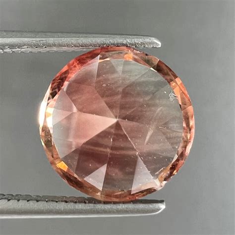 286ct Oregon Sunstone Round Brilliant Cut Stone Burtons Burtons