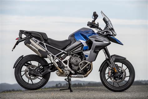 Essai Triumph Tiger GT Explorer En Avant Route