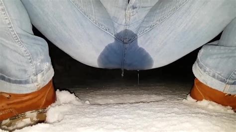 Girl Pees Pants In The Snow