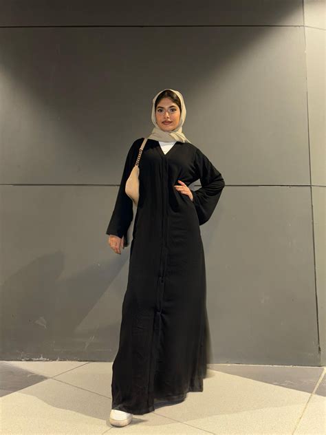 Classic Black Abaya Mawdeest