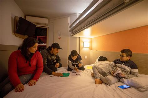 Angoulême onze mois à quatre dans une chambre dhôtel Charente Libre fr