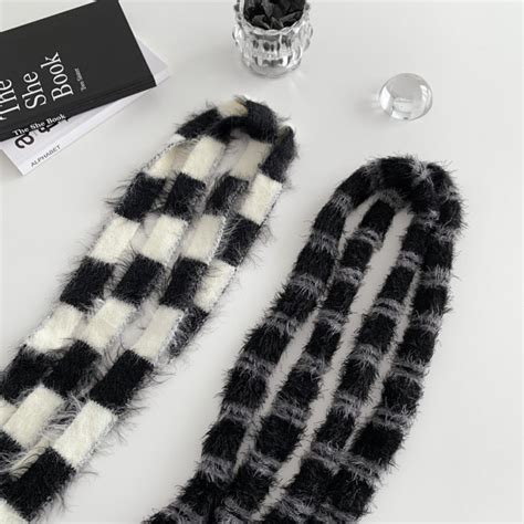 블루씨티 40할인 플러드 스트라이프 퍼 줄무늬 슬림 니트 롱 머플러 목도리 2type