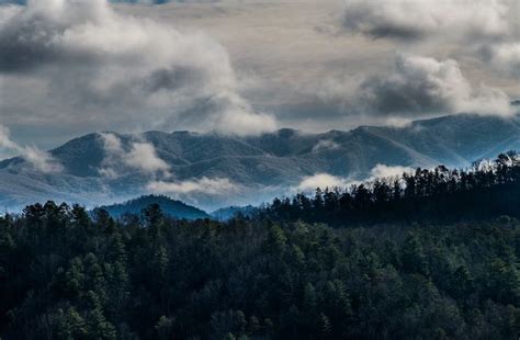Planning A 2 Day Itinerary For A Trip To The Smoky Mountains