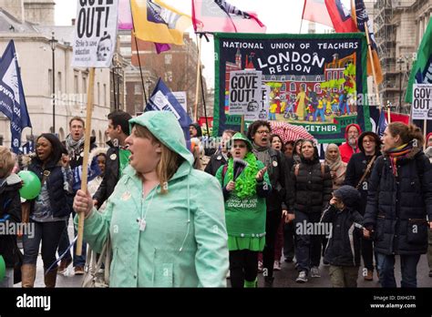 London Uk 26th Mar 2014 Striking Teachers March Through Central