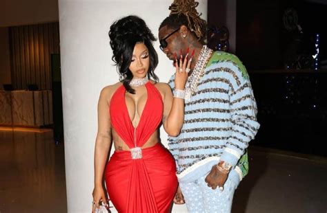 Cardi B Parle De La Façon Dont Offset Et Elle Ont Appris La Mort De
