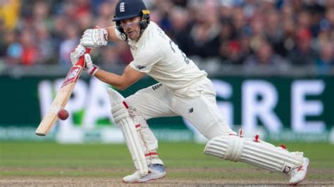 Burns Reveals Reason Behind His Unusual Stance