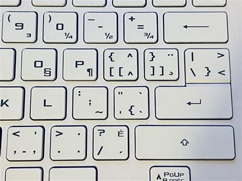 Forward Slash Key Types é Instead Of R Zephyrusg15