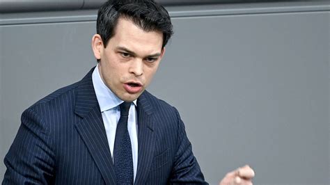 Cdu Landeschef Ploß Härtere Strafen Für Klimaaktivisten Gefordert