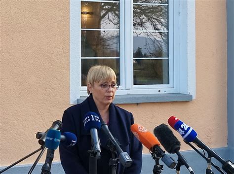 БТА Президентката на Словения Пирц Мусар предупреди Австрия във