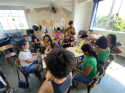 Conclusão de mais um curso de trancista para iniciantes Notícias
