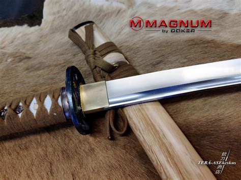 Böker Magnum Kimura Katana japanilainen samuraimiekka