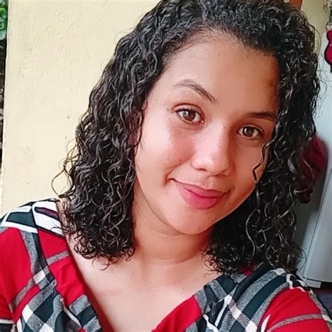 Sabrina Pereira Youtube