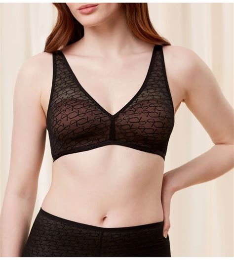 Triumph Signature Sheer Wirefree Bra Brasconz