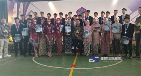 Smk Informatika Cbi Gelar Wisuda Dan Pelepasan Peserta Didik Angkatan