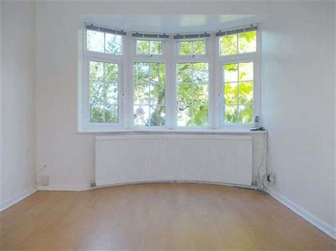 Ravensbourne Avenue Bromley 4 Bedroom Detached For Sale Br2