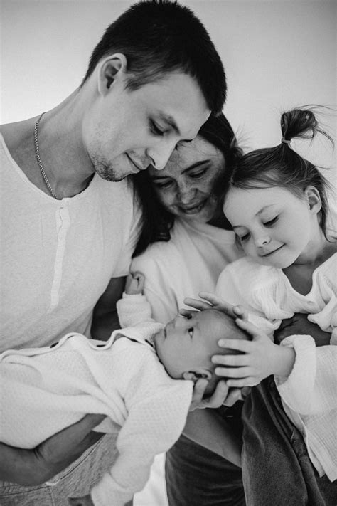 Семейная фотосессия в 2024 г Фотография семейного портрета Семейные портреты Семейные фотосессии