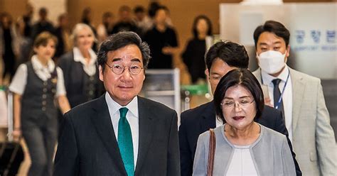 귀국하는 이낙연 전 대표
