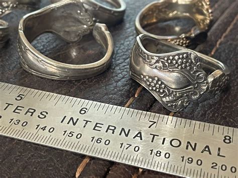 1847 Rogers Bros Silver Plate Napkin Rings 8 4696372769