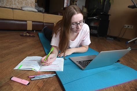 Школы Курской области перевели на дистанционное обучение