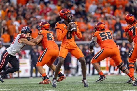 Oregon State Getting A Long Look At The Future As Beavers Face A Parade