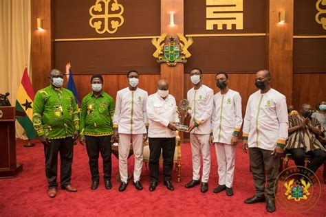 Prempeh College Presents 2021 Nsmq Trophy To President Akufo Addo