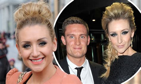 Catherine Tyldesley Steps Out For The First Time Since Splitting From