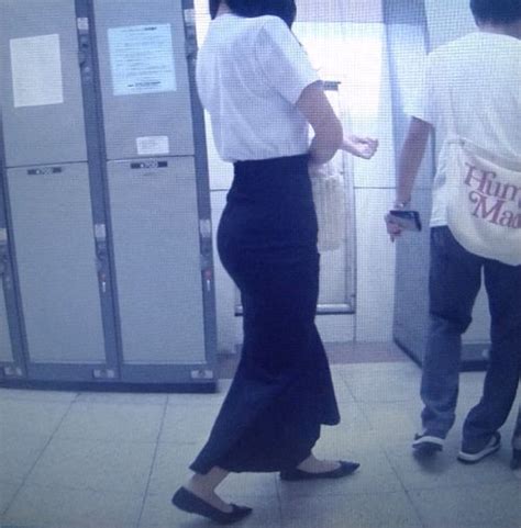 清楚系美少女がタイトワンピ着て超美巨尻ふって歩いてるよ めっちゃリアル