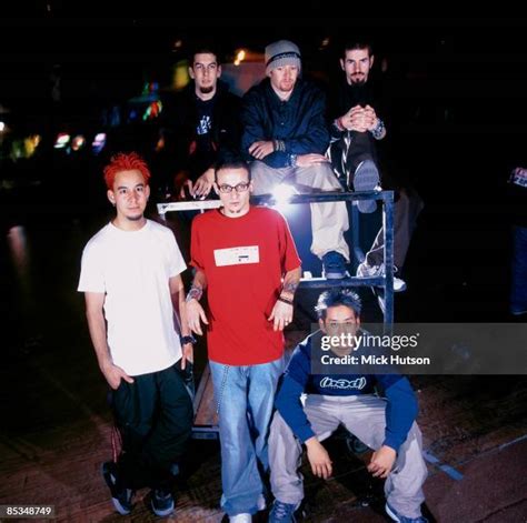 2001 Linkin Park Photos And Premium High Res Pictures Getty Images