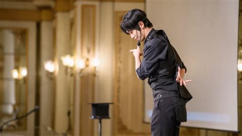 마술사 아리엘 노블레스 미디어 송년회 축하공연 Youtube