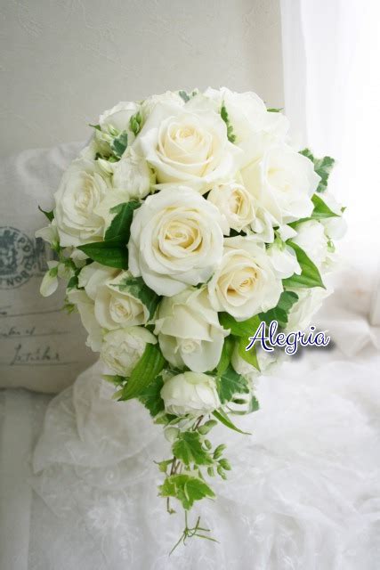 ティアドロップウェディングブーケ専門店アレグリア