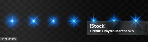 반짝이는 빛나는 빛나는 별들의 세트 투명하게 빛나는 태양 별이 폭발하고 밝은 플래시 파란색 밝은 그림 스타 버스트 개체 그룹에 대한 스톡 벡터 아트 및 기타 이미지 Istock
