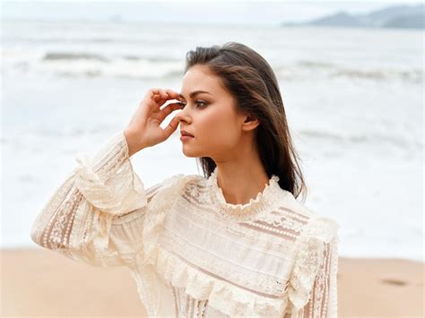 99000 Seaside Beauty Pictures