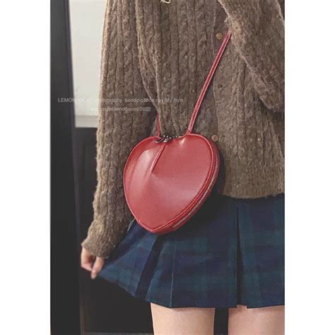 Jual Tas Wanita Merah Desain Ceruk Perancis Tas Selempang Bahu