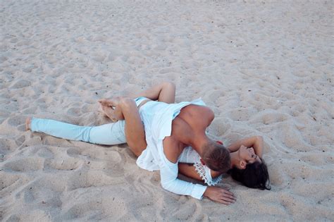 People Have More Sex In The Summer Here S Why Sex And Psychology