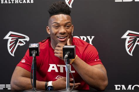 Rookie Rb Bijan Robinson Will Wear No 7 With The Falcons Same As Mike